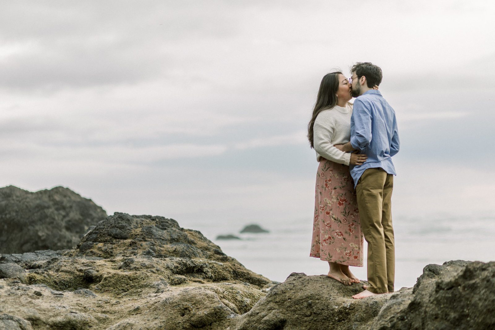 Oregon Coast Couples Session | Florence, Oregon | amongtheoaks.co