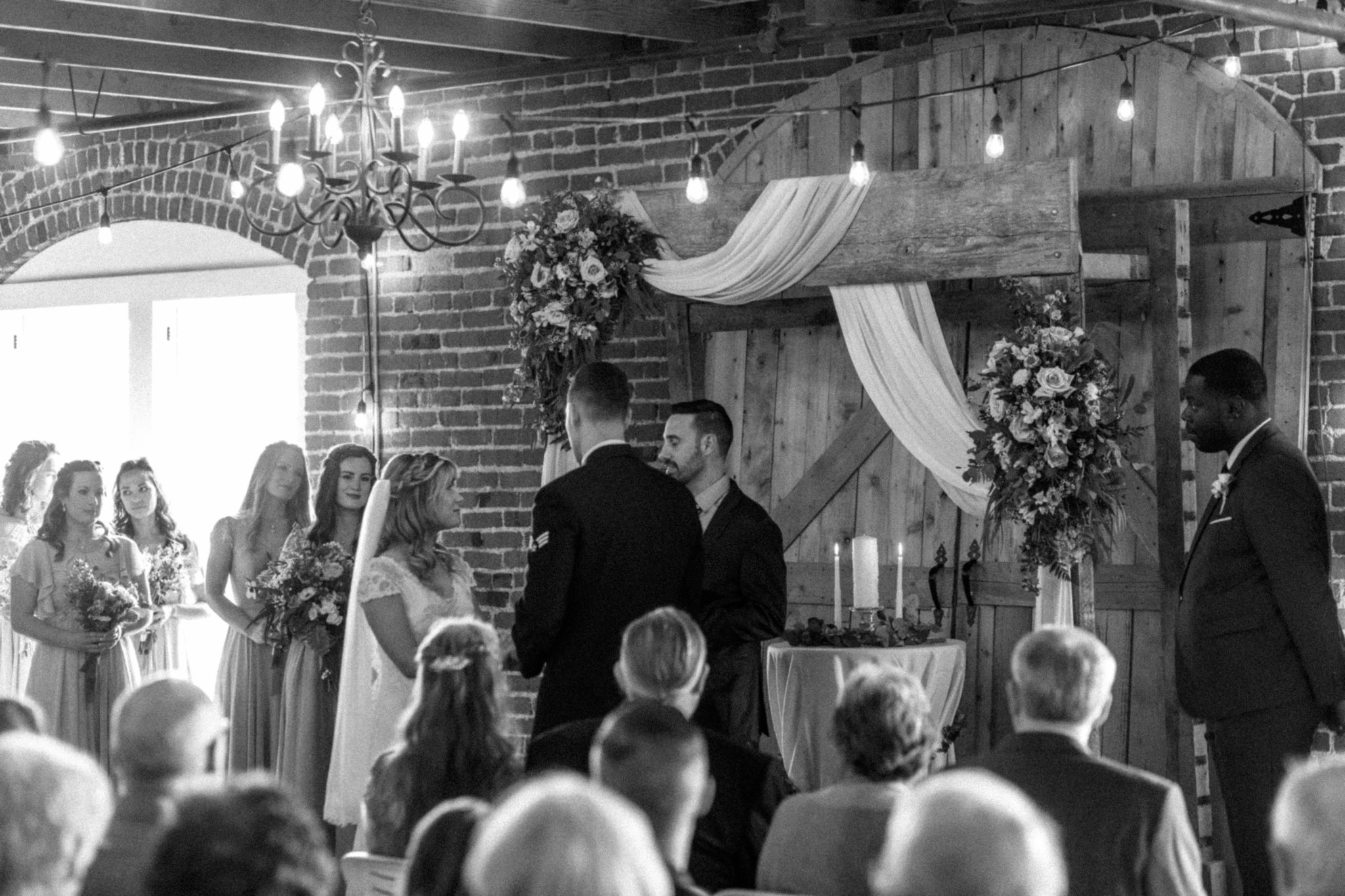 Washington in May | Downtown Chehalis Wedding | amongtheoaks.co