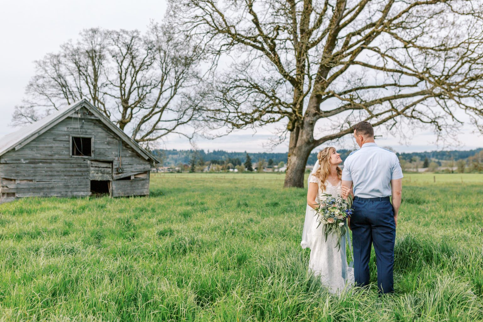 Washington in May | Downtown Chehalis Wedding | amongtheoaks.co